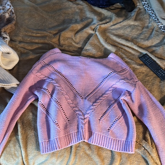 Kendall & Kylie | Sweaters | Cropped Kendall And Kylie Sweater | Poshmark